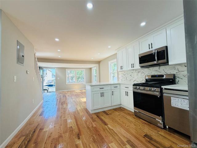 164 21 th Road