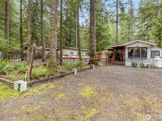 164 6 Chanterelle Dr, Deming, WA 98244
