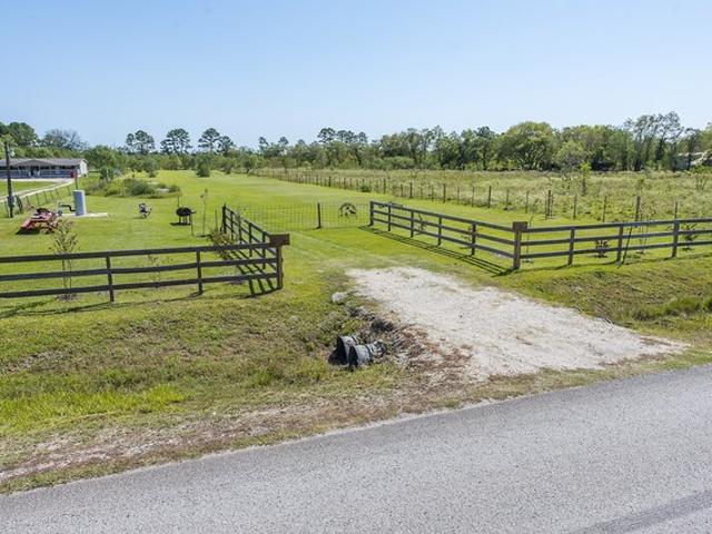 164 County Road 676, Dayton, TX 77535