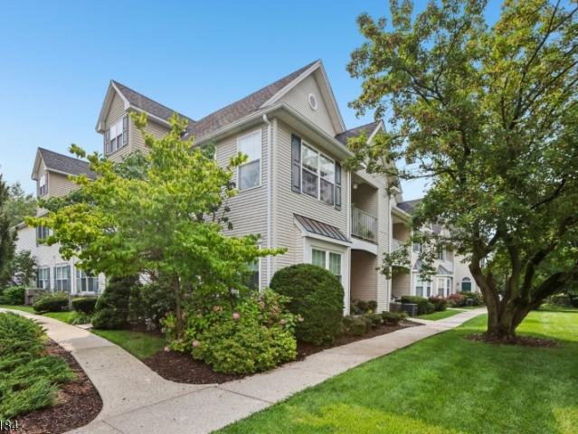 164 Cambridge Ct