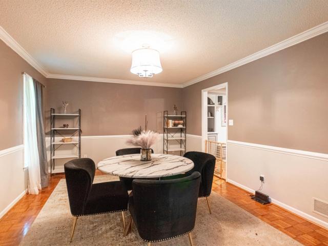 164 Chestnut Lake Drive