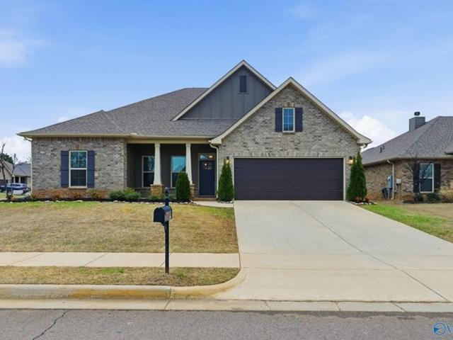 164 Creek Ridge Dr, Meridianville, AL 35759
