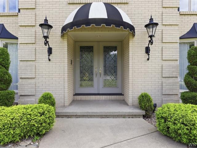 164 Crestwood Lane