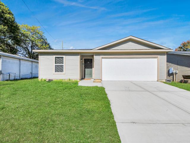 164 Goldenrod, Livingston, TX 77351 | MLS #12255 | Compass