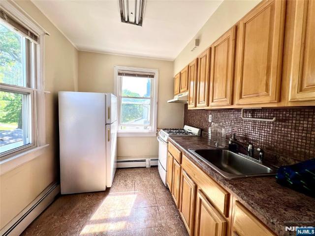 164 Delaware Avenue # 2