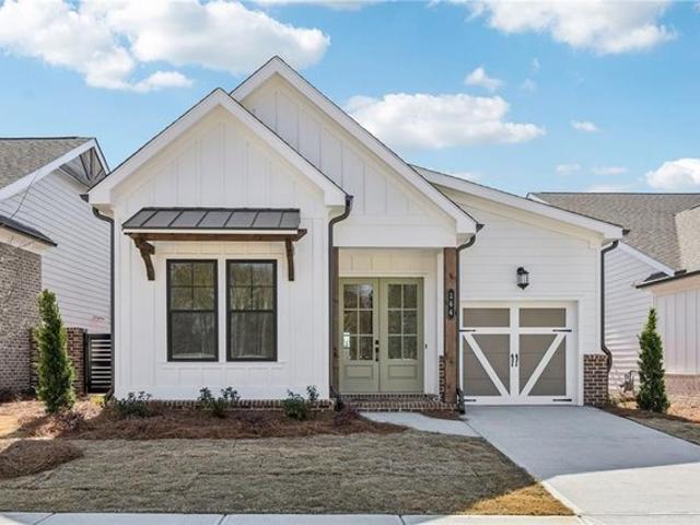 164 Herring Dr, Hoschton, GA 30548