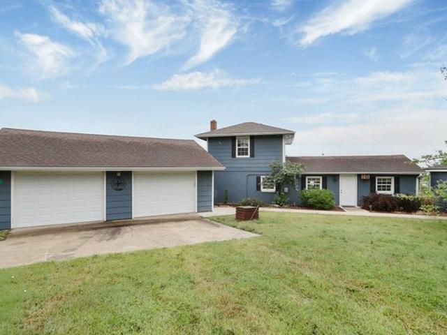 164 Highview Pt Unit I6, Council Grove, KS 66846
