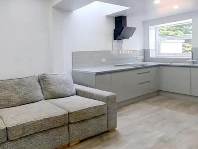 164 Hubert Road, Stirchley, B29 6ER, United Kingdom | 5 bed house for rent #134075289 | Rentberry
