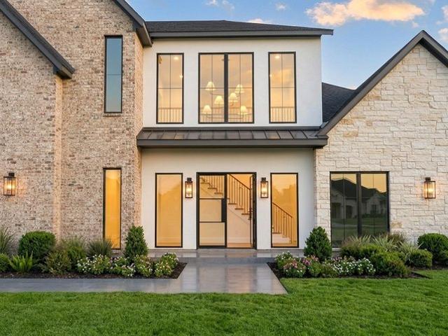 164 Old Vineyard Ln, Heath, TX 75032