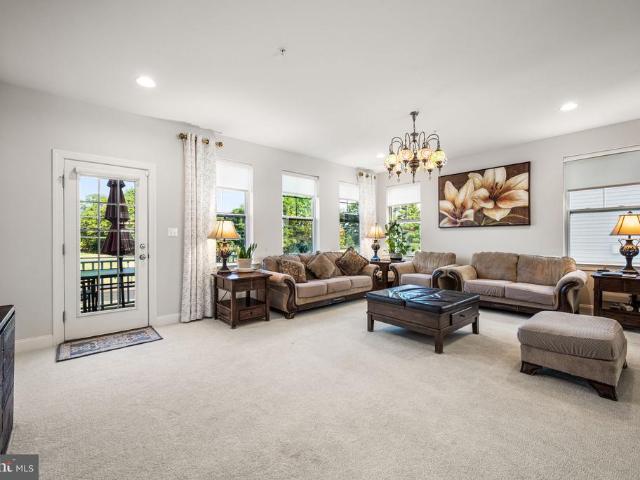 164 Larrabee Way
