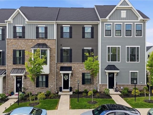 164 Marketplace Ave, Coraopolis, PA 15108