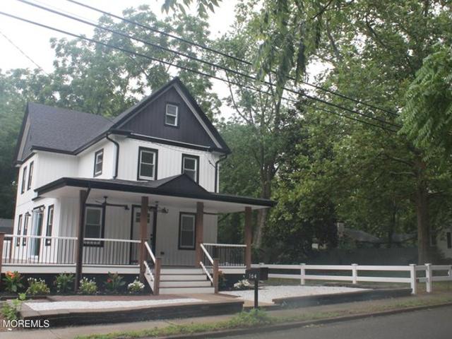 164 Maple Ave, Tuckerton, NJ 08087