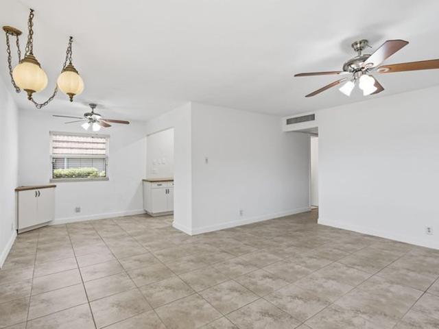 164 Seville G, Delray Beach, FL 33446
