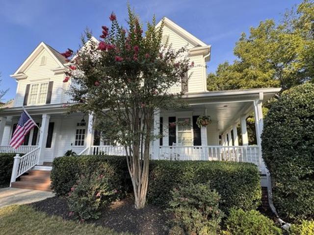 164 Sherman Pines Dr, Fuquay Varina, NC 27526
