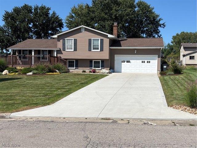 164 Runnemede Dr, Youngstown, OH 44512