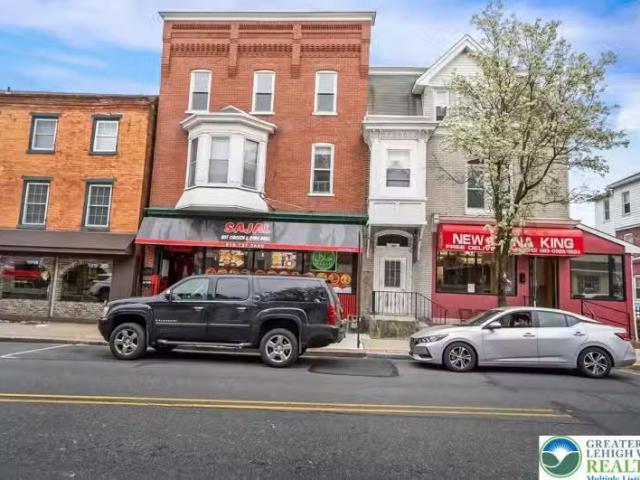 164 W Main St #House, Kutztown Boro, PA 19530 MLS 776517
