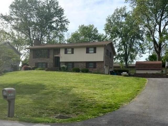 164 Woodstock Ln, Bristol, VA 24201