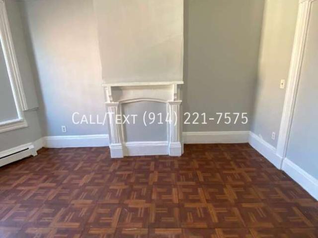 164 Waverly St Yonkers, NY 10701