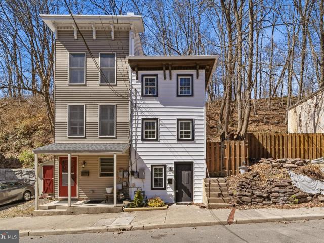 164 York St, Lambertville, NJ 08530 | MLS #NJHT2004 | Compass