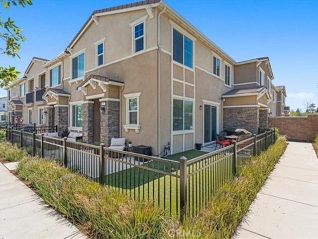 16540 Wyndham St Unit 5, Fontana, CA 92336