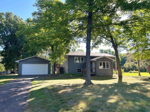 16542 th Ave, Isle, MN 56342