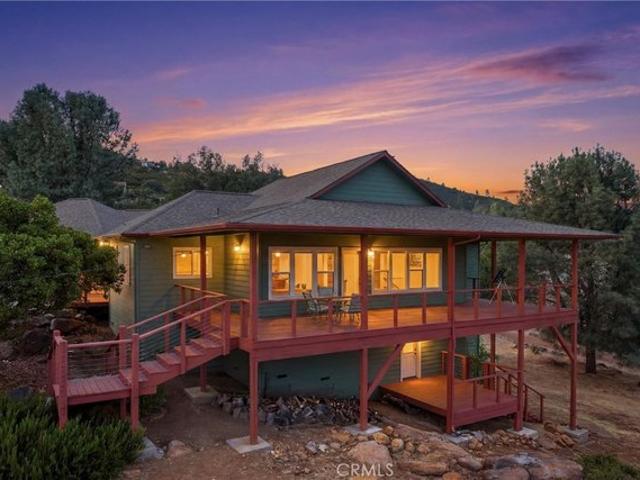 16542 Crescent Ct, Hidden Valley Lake, CA 95467