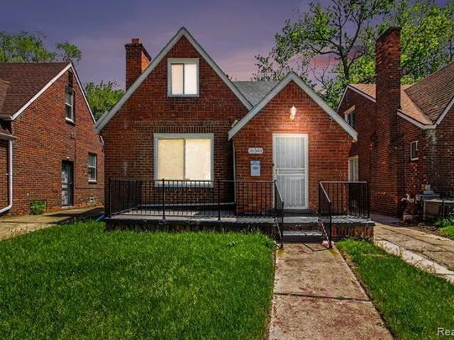 16548 Lesure St, Detroit, MI 48235