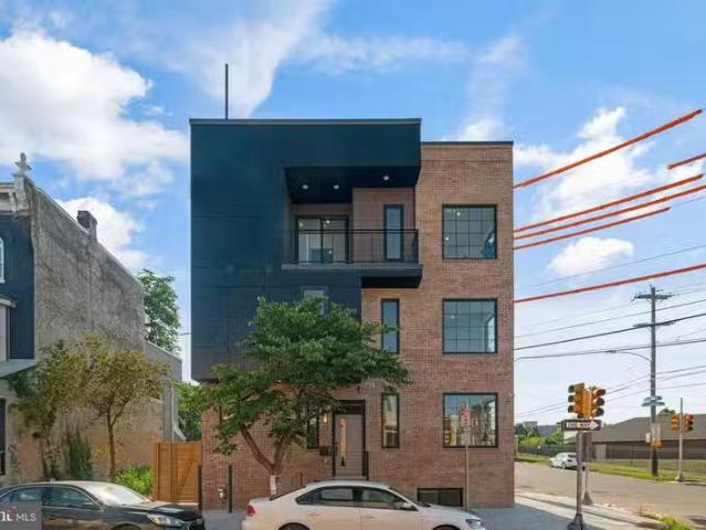 1654 North 30th Street 1 1654 N 30th St #1