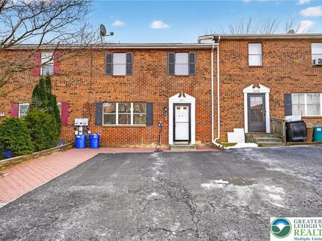 1654 Angela Dr, Bethlehem, PA 18017