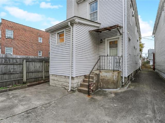 1654 East 51st Street