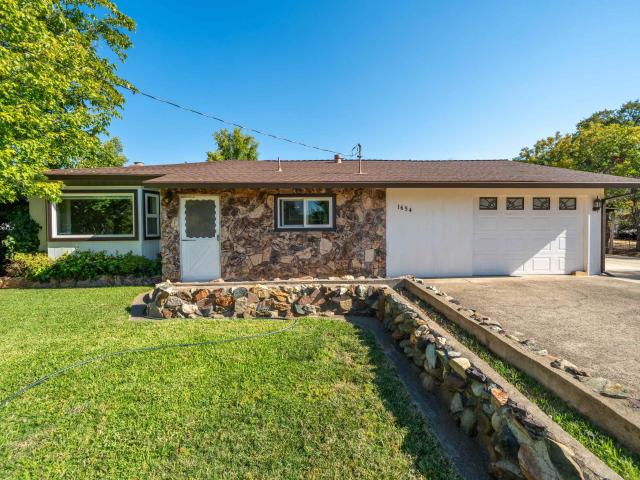 1654 El Dorado Way