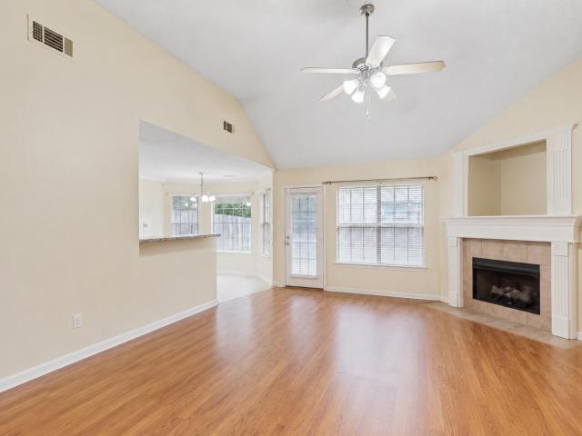 1654 far dr