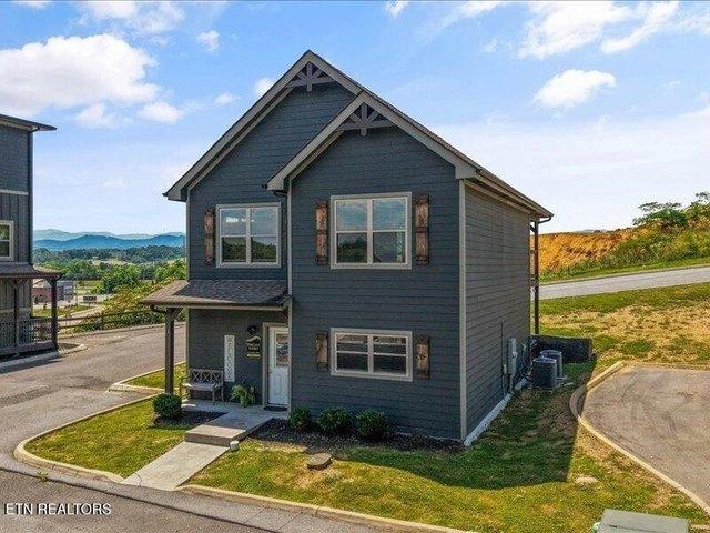 1654 Veterans Blvd Unit 1, Sevierville, TN 37876
