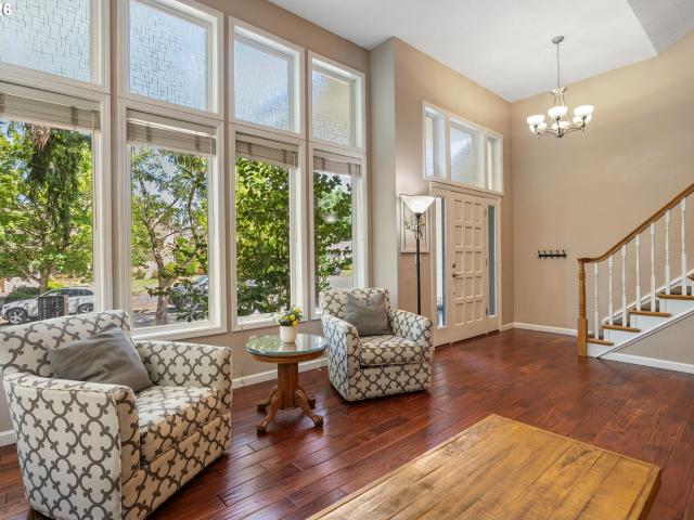 16550 sw peninsula ct