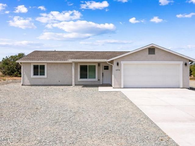 16552 S White Rock Ln, Mayer, AZ 86333