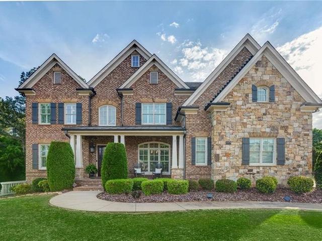 16555 Quayside Dr, Milton, GA 30004