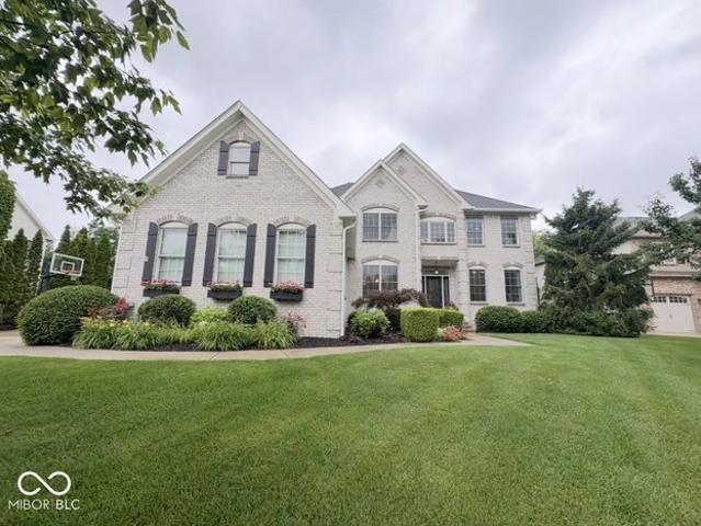 16556 Brookhollow Dr, Westfield, IN 46062