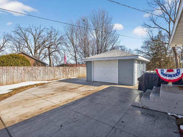 16559 Dunkirk Avenue SW