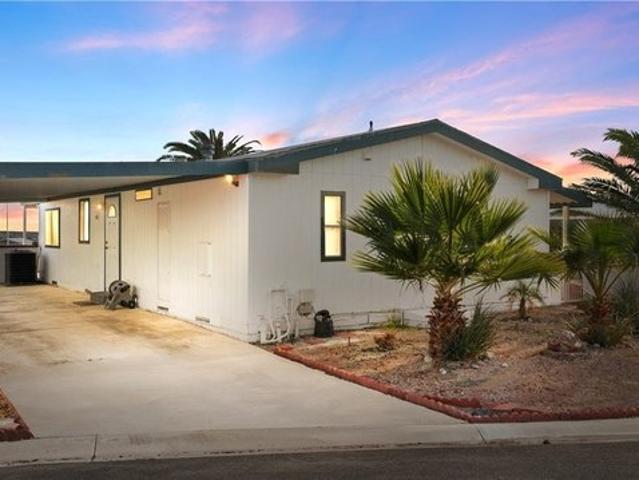 1655 Granada St, Laughlin, NV 89029