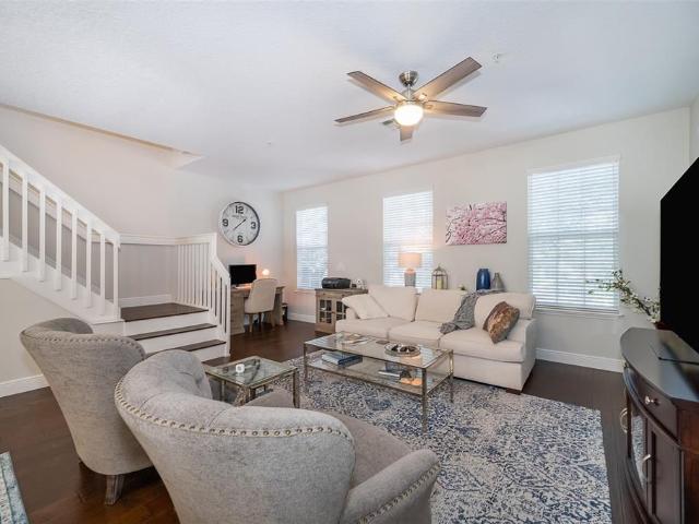 1655 Lakemont Ave, Orlando, US, FL