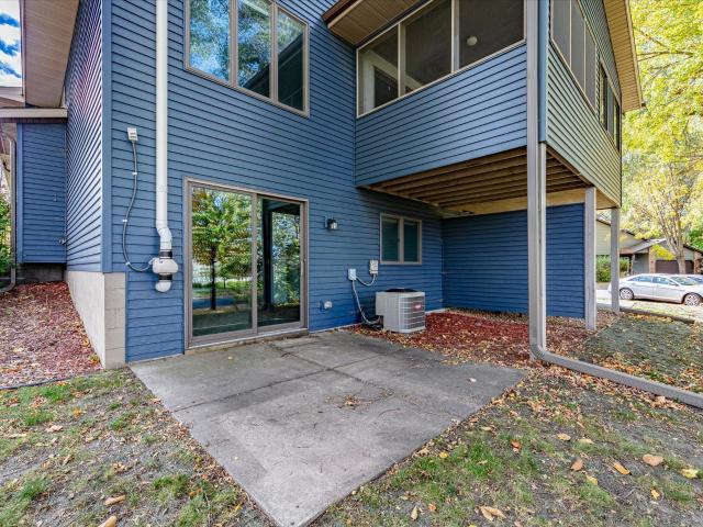 1655 Pheasantwood Trail