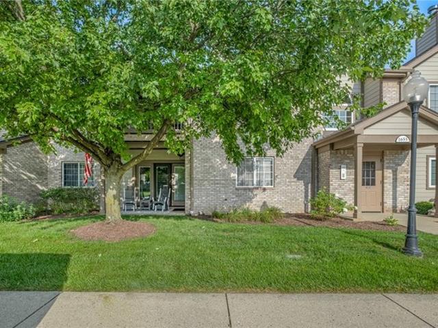 1655 Piper Ln Unit 55 101, Centerville, OH 45440