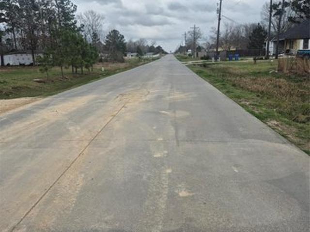 1655 Road 7000, Cleveland, TX 77327