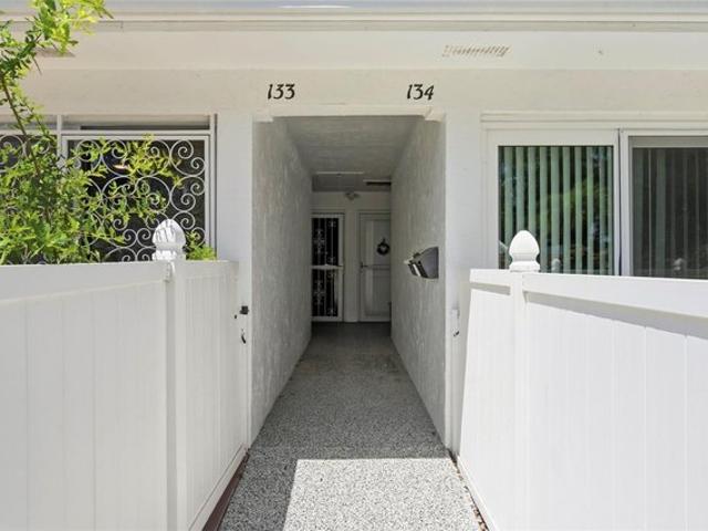 1655 S Highland Ave Apt F133, Clearwater, FL 33756
