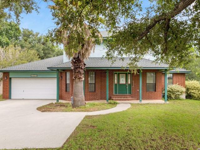 16567 FM 725, Seguin, TX 78155