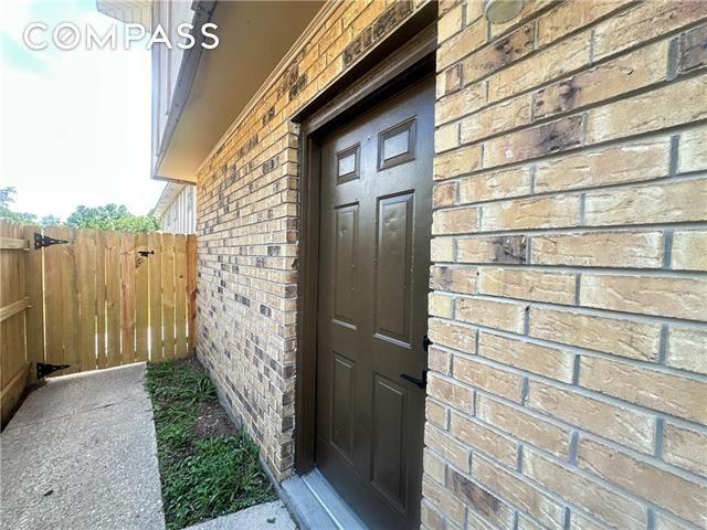 1656 Alexander Ct D, Gretna, LA