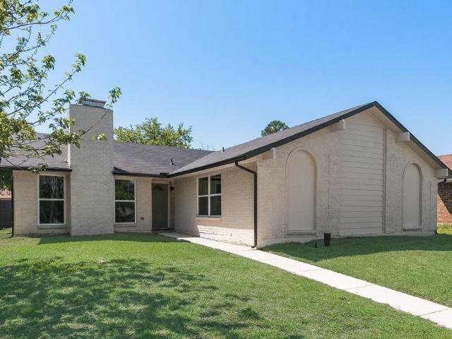 1656 Glenhill Lane