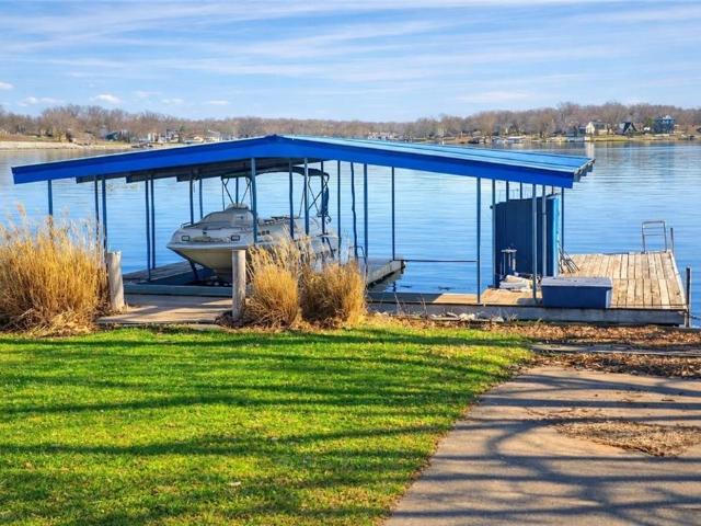 1656 Lake Viking Terrace