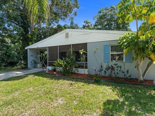 1656 28th Ave, Vero Beach, FL 32960