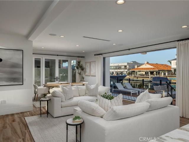16572 Grimaud Ln, Huntington Beach, CA 92649 | MLS #OC26018